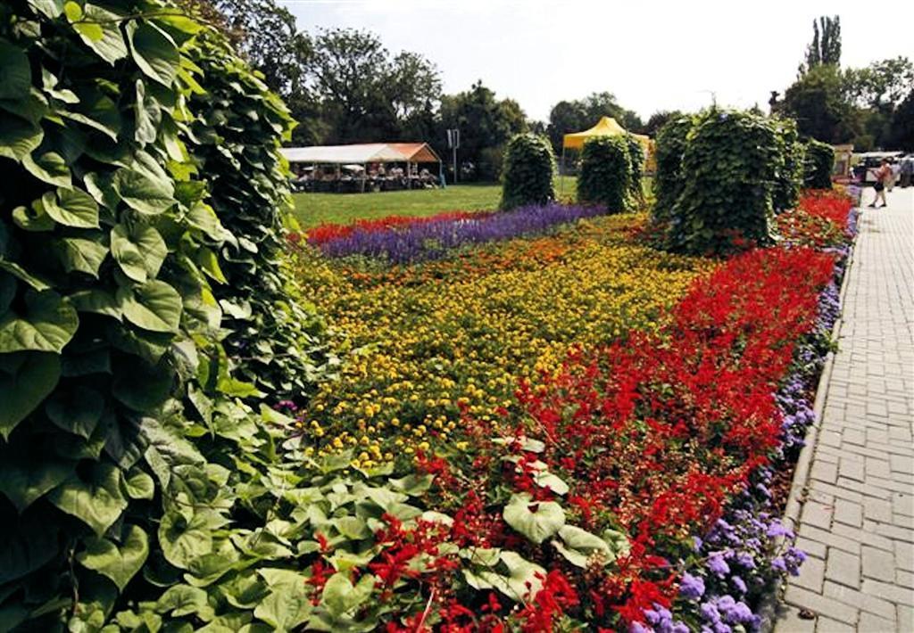 Výstava kvetov v Olomouci FLORA / Travel.Sk